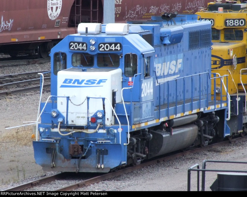 BNSF 2044